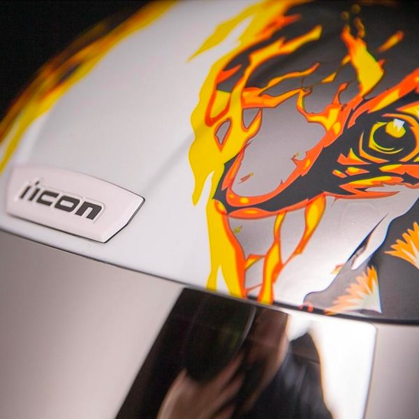 Helmet ICON Airform Warthog Silver at the best price | iCasque.co.uk